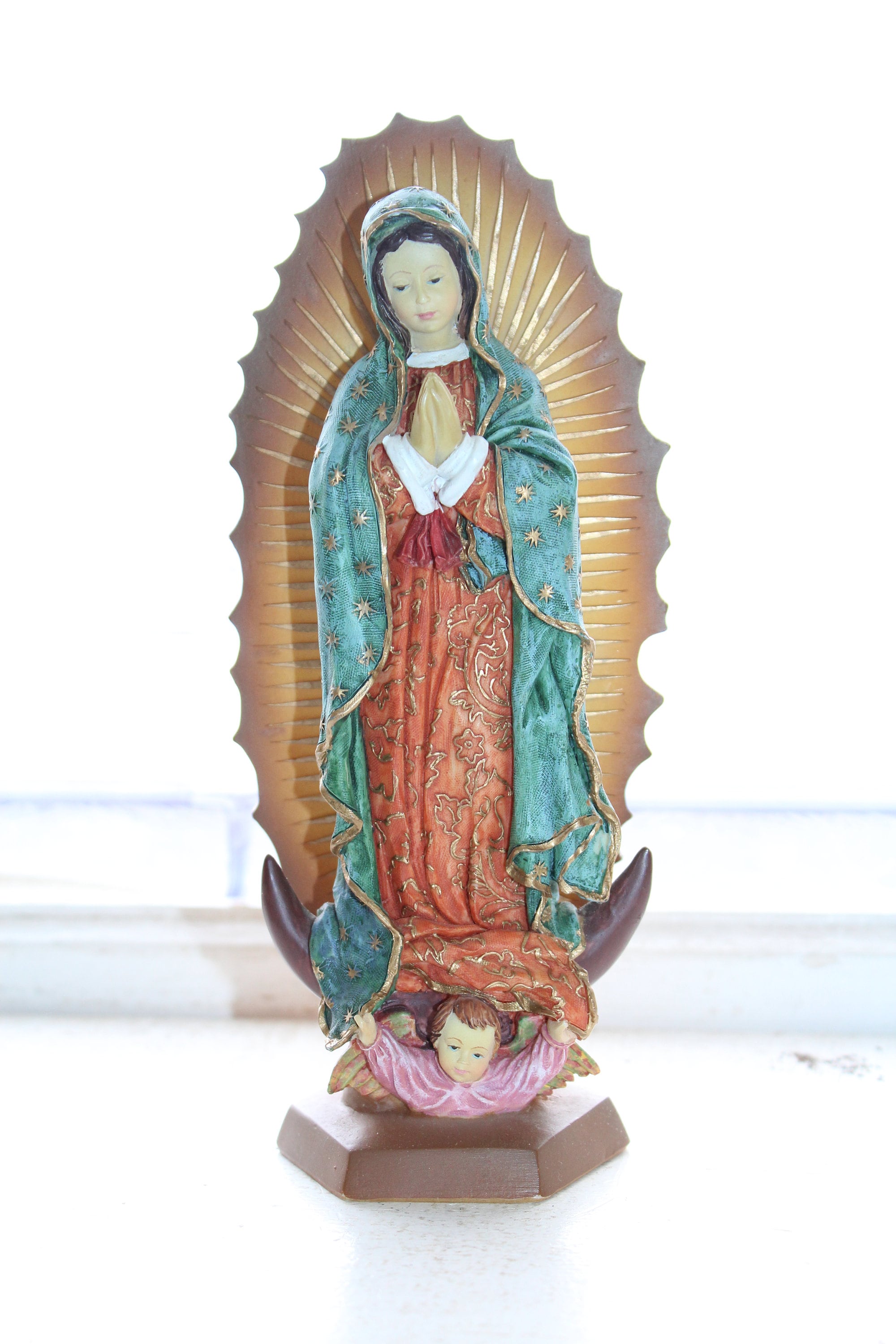 Virgin Mary Resin Figurine Vintage Christian