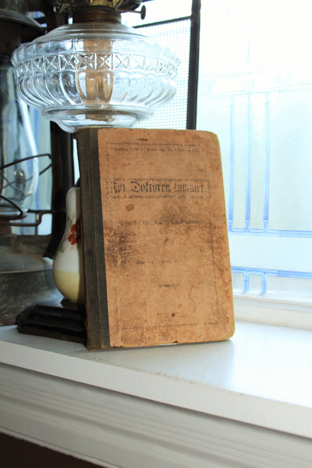 Antique 1891 Dano Norwegian Book For Doktoren Kommer by Fredrik Mohn