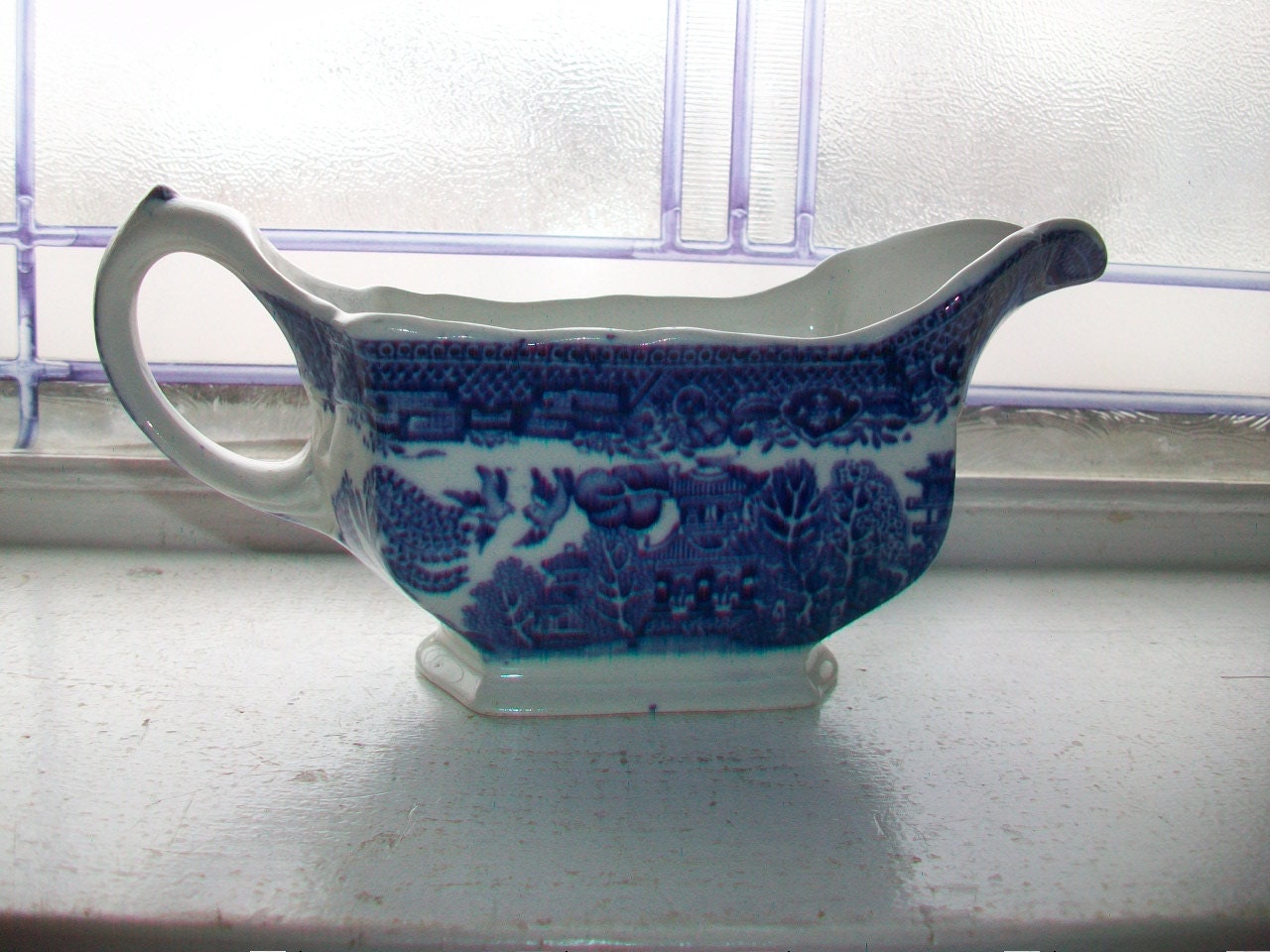 Vintage Blue Willow Gravy Boat Royal Venton Ware
