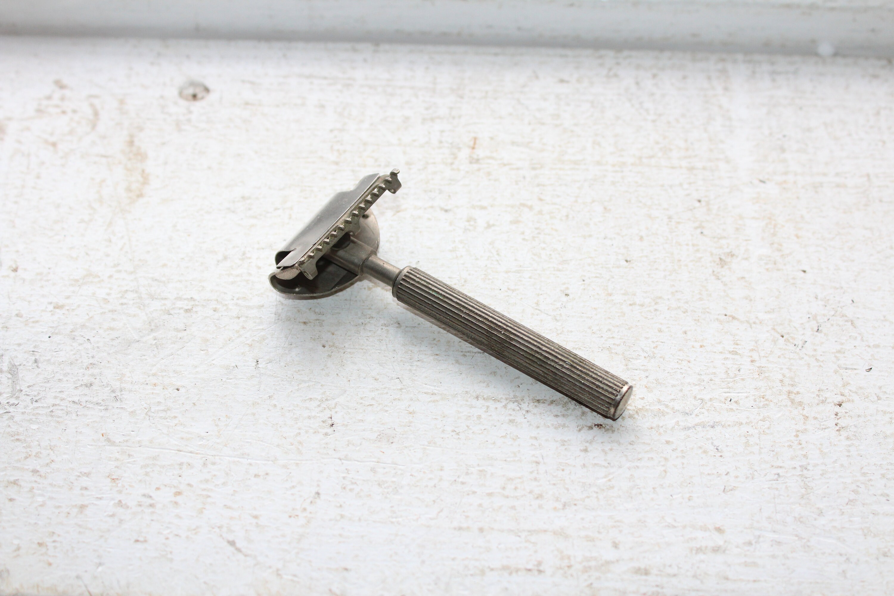 Antique Rhodes Kriss Kross Safety Razor 1910s