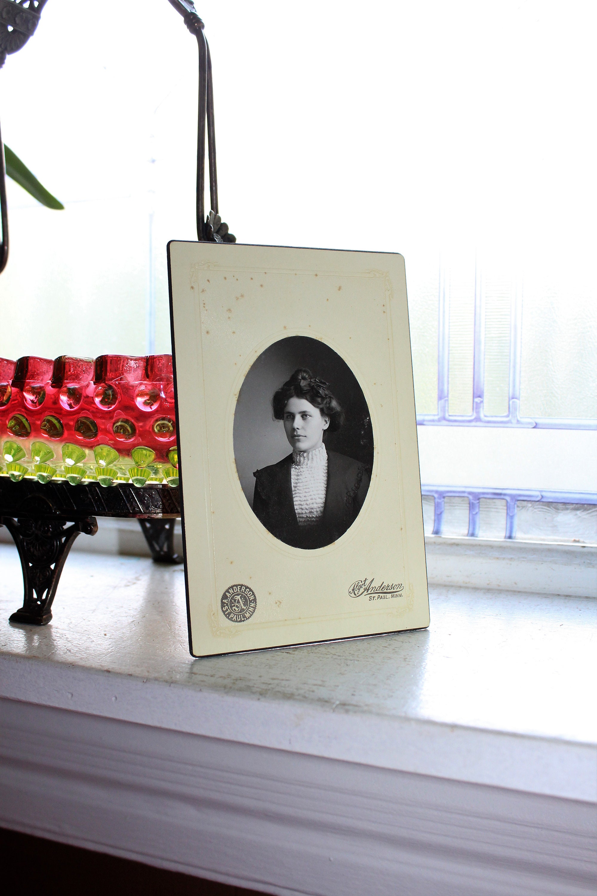 Beautiful Victorian Woman Cabinet Card Photograph Antique 1800s