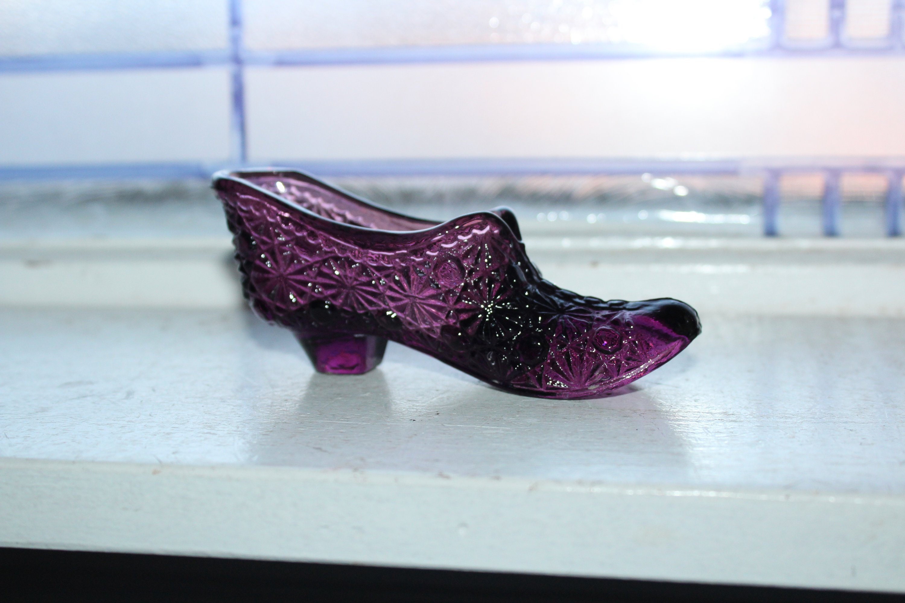 Vintage Amethyst Purple Glass Shoe Daisy and Button