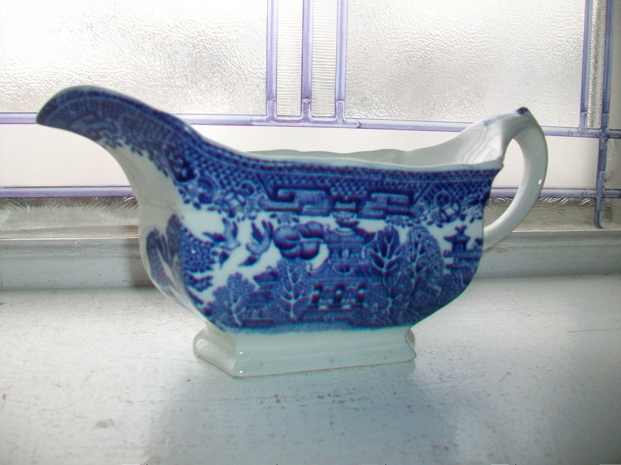 Vintage Blue Willow Gravy Boat Royal Venton Ware
