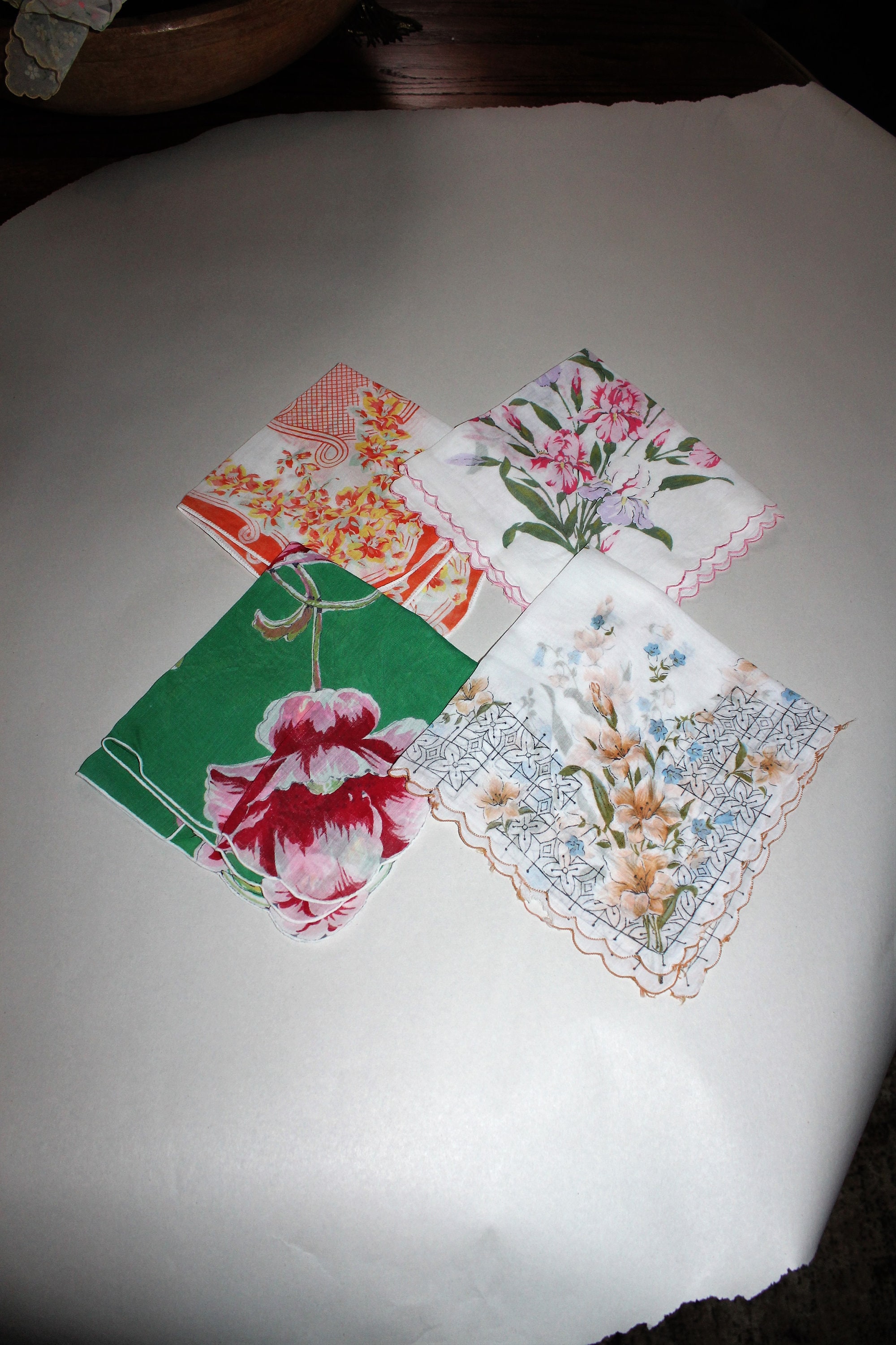 4 Vintage Ladies Handkerchiefs