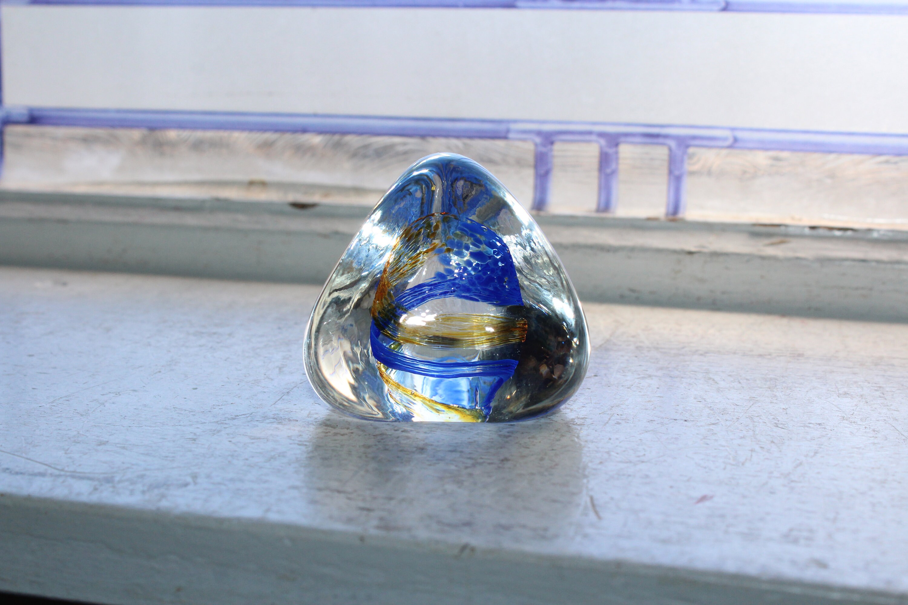 Caithness Scotland Art Glass Pebble Paperweight Blue Yellow Spiral