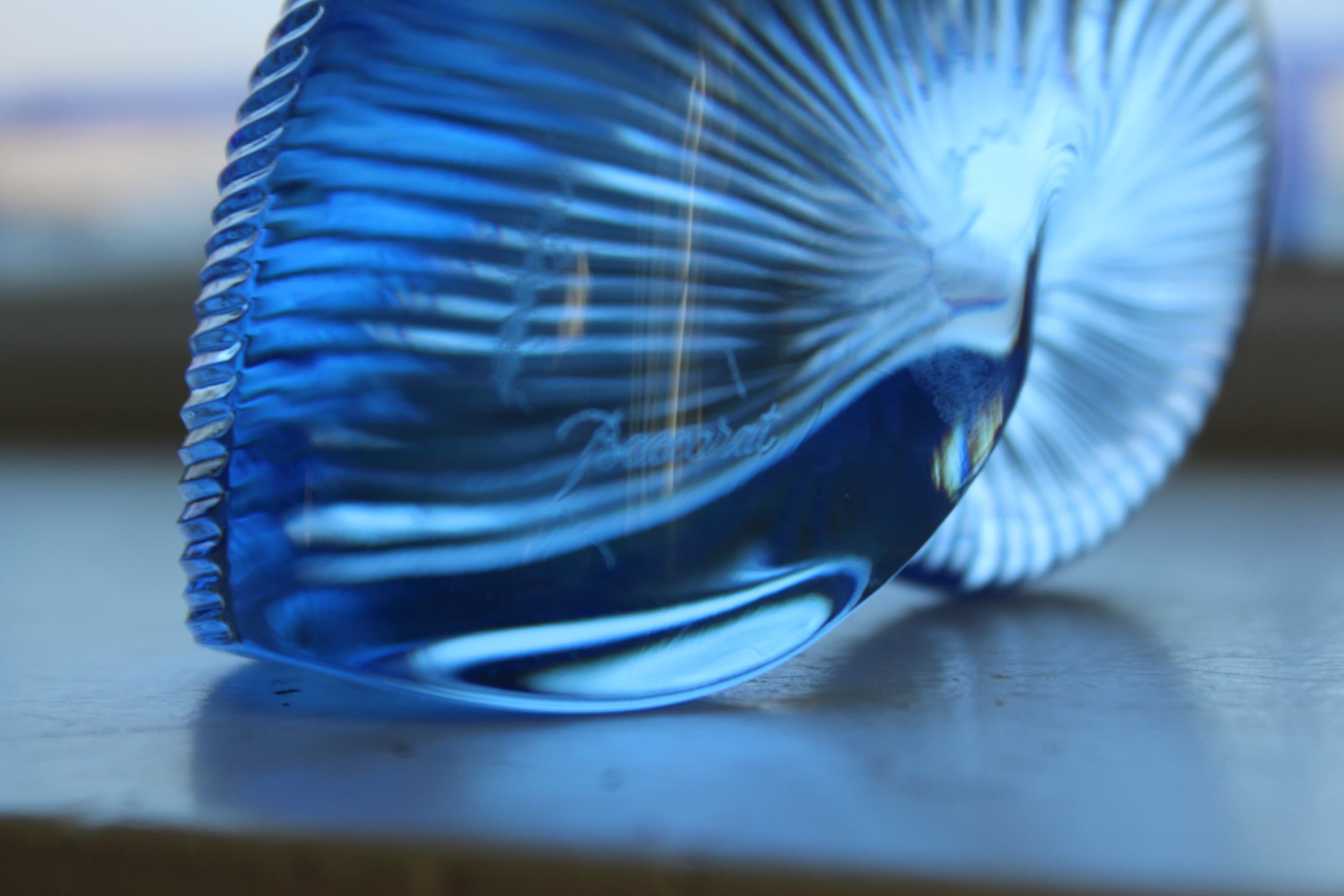 Baccarat Blue Crystal Nautilus Sea Shell Figurine Paperweight