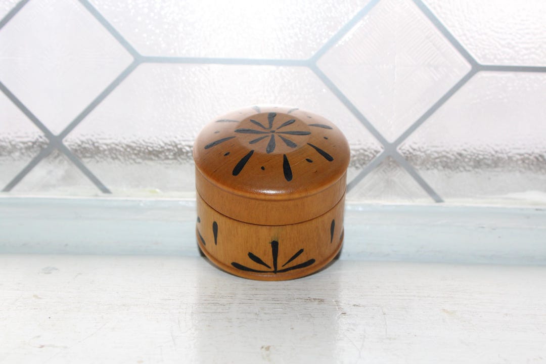 Antique Wood Treenware Covered Round Box Painted Folk Art - Etsy