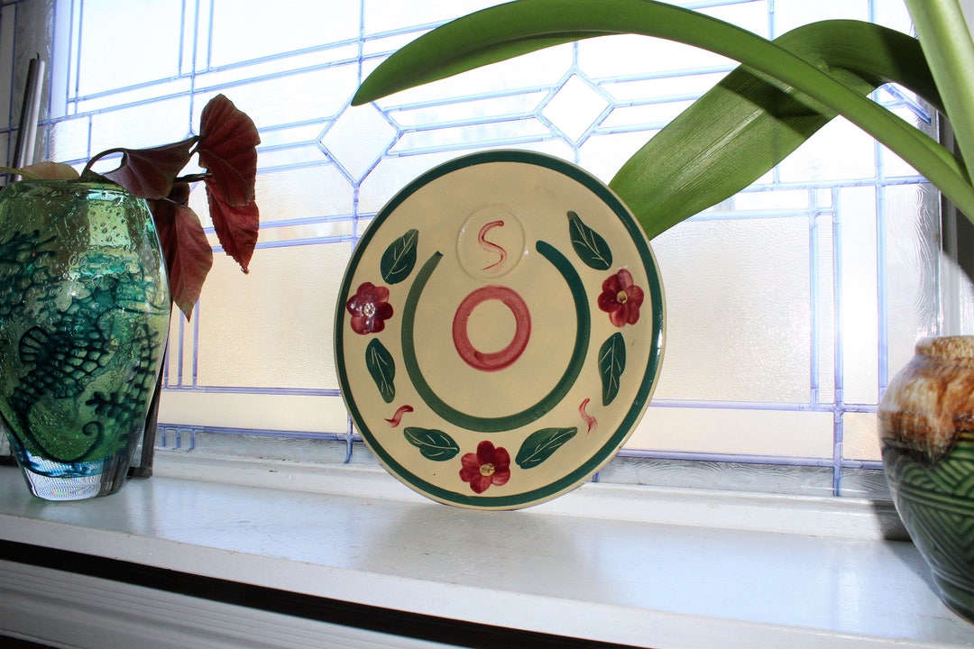 Watt Pottery Pansy Bullseye Snack Plate With Cup Ring Vintage 1950s - Etsy