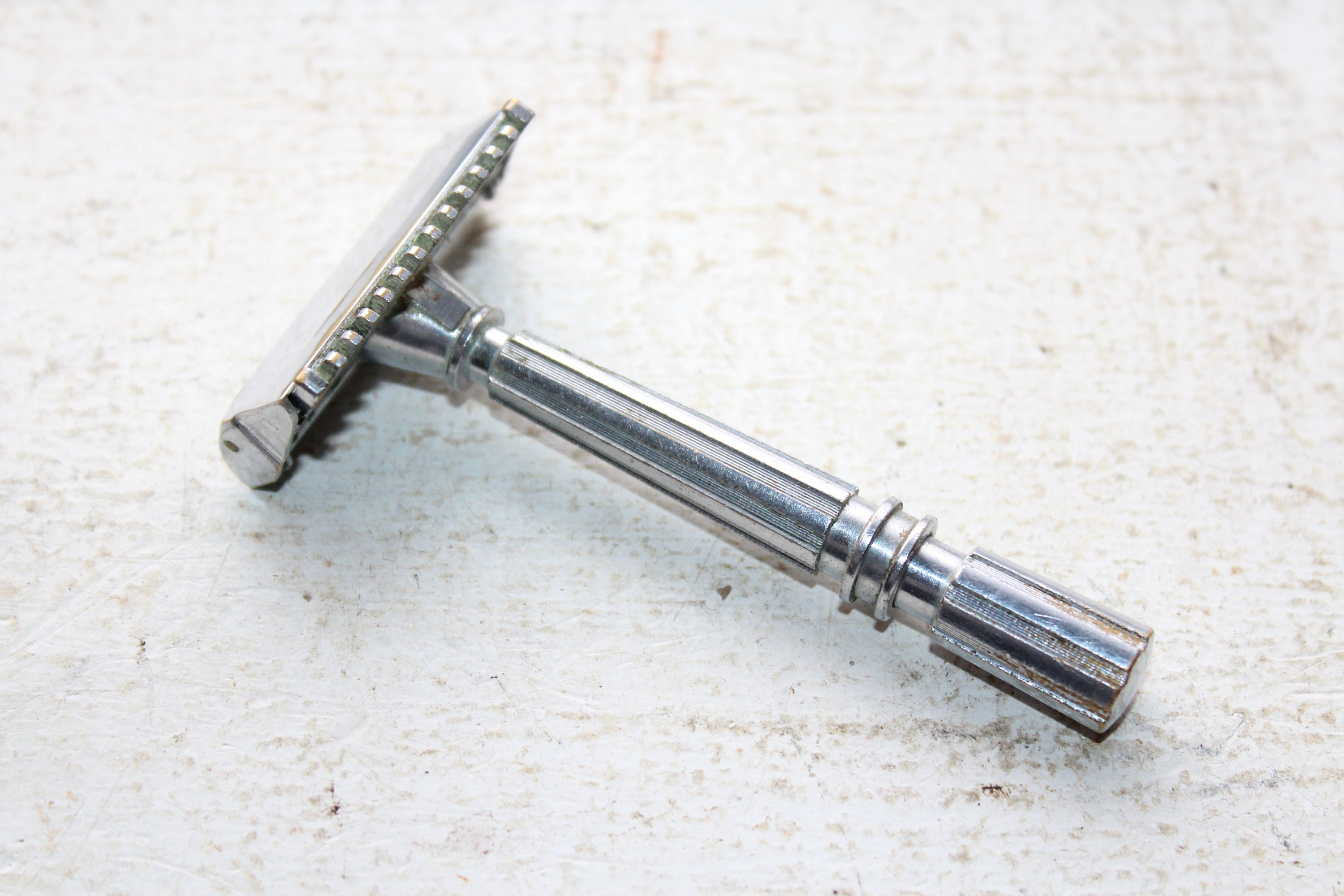 Vintage Gem Micromatic Razor 1950s