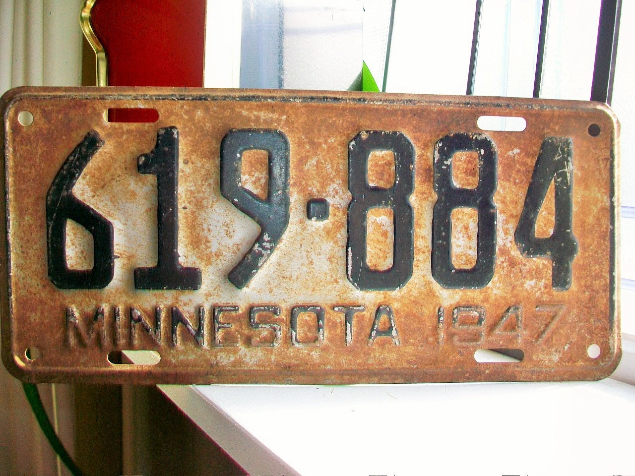 Vintage 1947 Minnesota License Plate Man Cave Decor