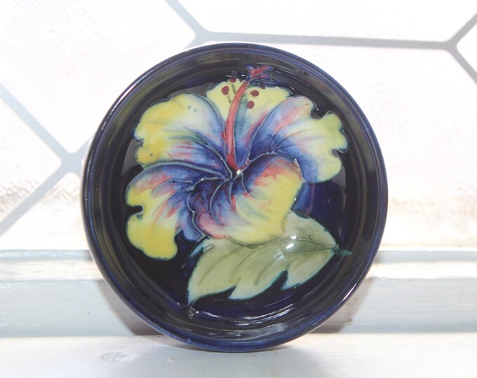 Vintage Moorcroft Pottery Hibiscus Bowl Flower on Cobalt Blue - Etsy