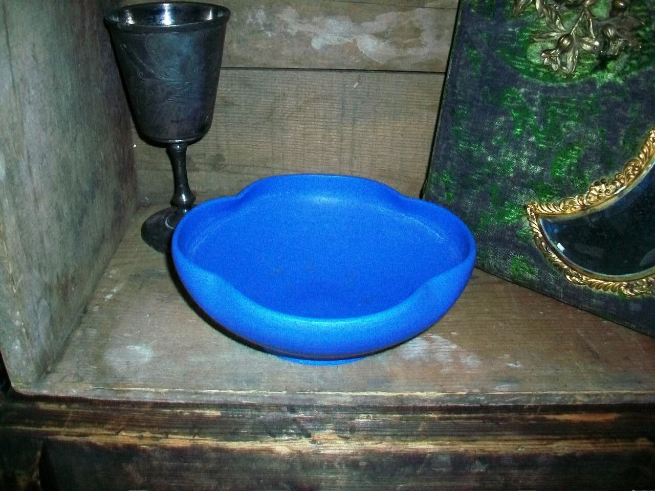 Rosemeade Pottery Bowl Periwinkle Blue Vintage 1950s