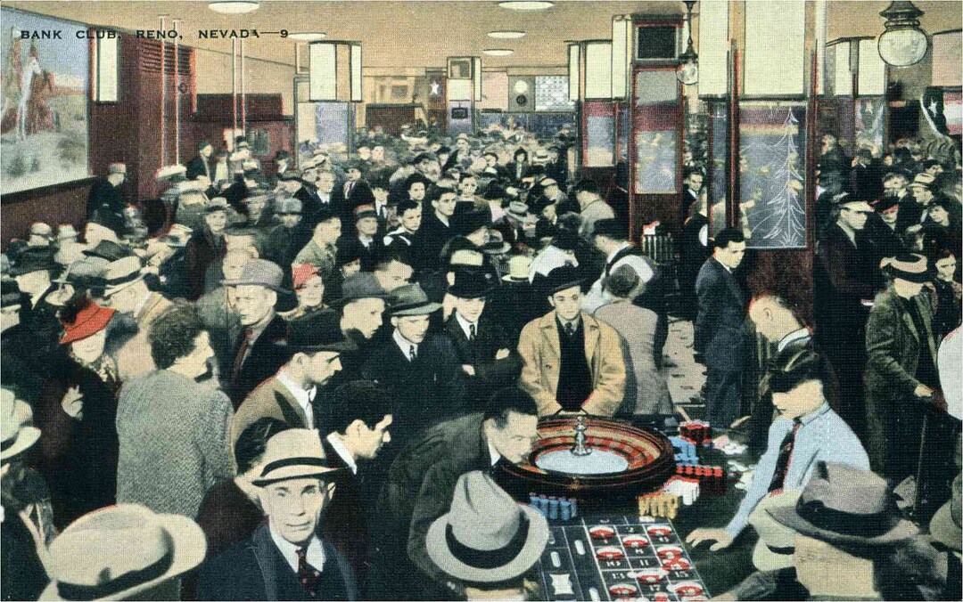 Linen Postcard, Reno, Nevada, the Bank Club, Famous Gaming Club - Etsy