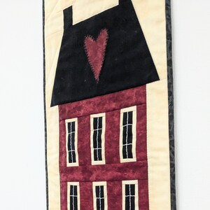 Quilted Folk Art Wall Hanging, Folk Art Farmhouse Mini Quilt, Primitive Quilted Wall Hanging ...