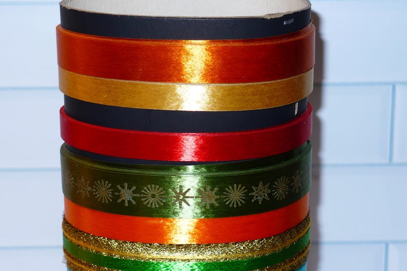 Vintage Papercraft HOLIDAY Christmas Gift Wrapping Ribbon Beautiful ...