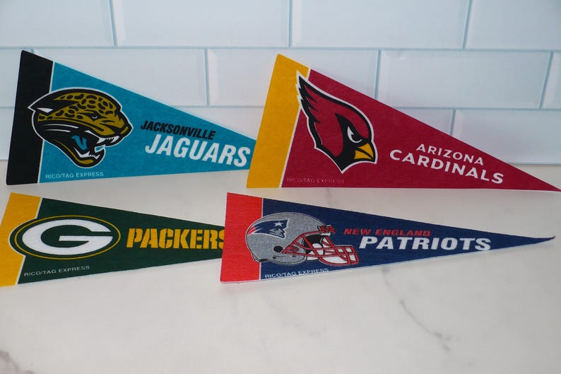 2000's NFL Mini Pennant Flags ~ Football Flags ~ NFL TEAMS ~ 8.5" Long ...