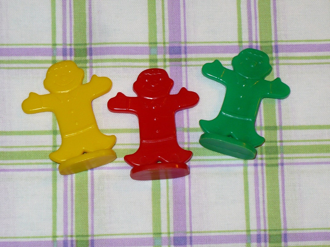 Vintage 1955 1962 CANDY LAND GAME Candyland Gingerbread Men Game Pieces ...