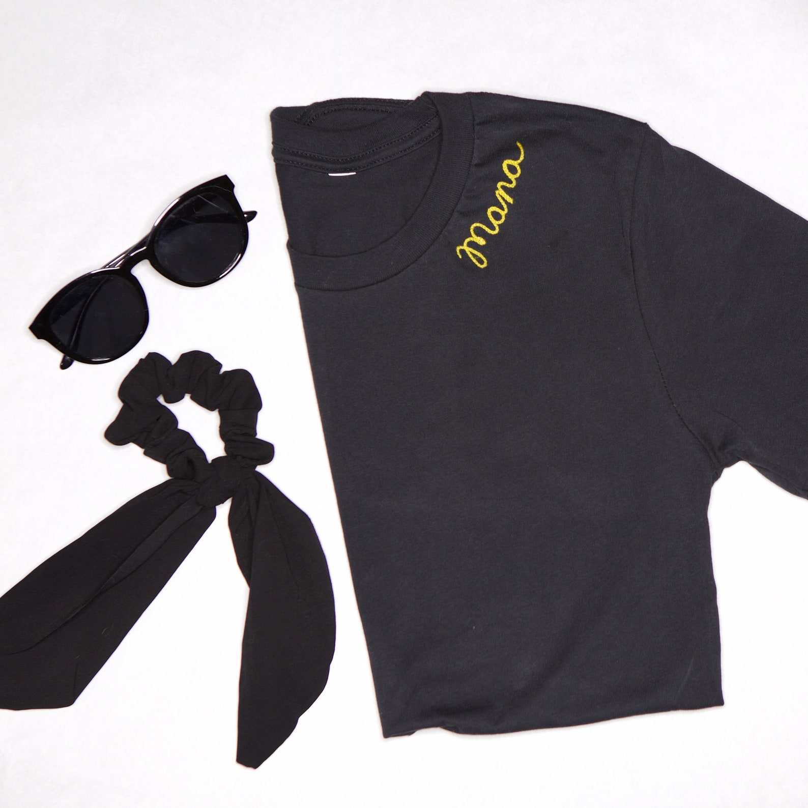 Custom Embroidered T-Shirt Personalized Custom Shirt Cursive | Etsy