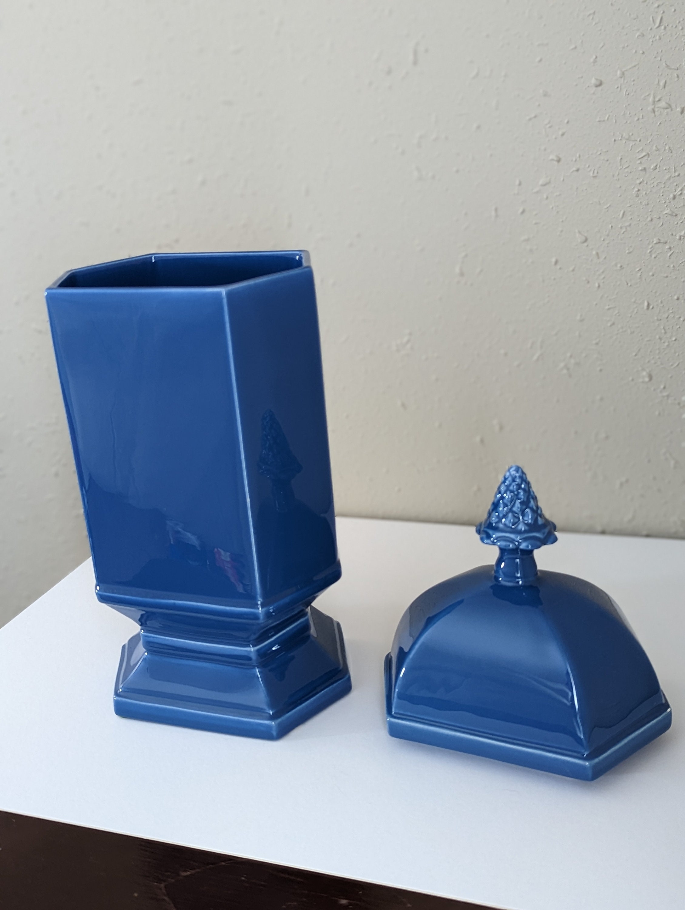 Vintage Ethan Allen Blue Geometric Temple Jar Ceramic Vase Urn With Lid ...