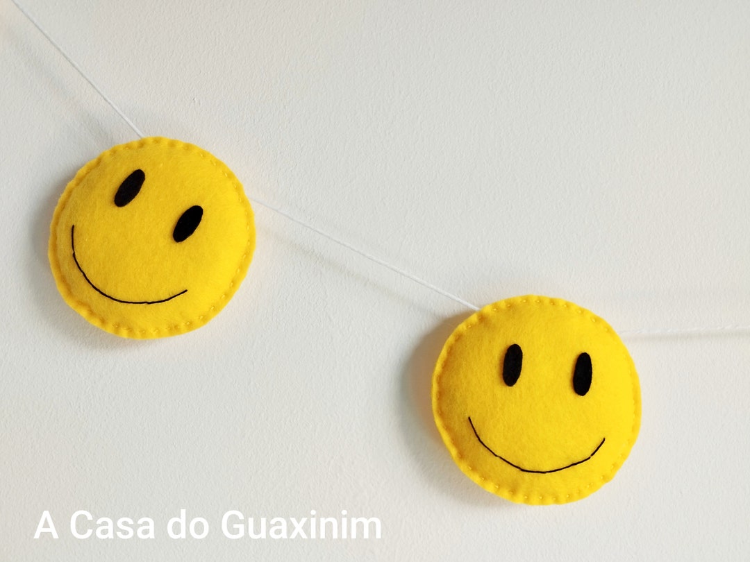 Smile Face Garland - Decoração De Parede - Decoração De Parede - Feltro ...