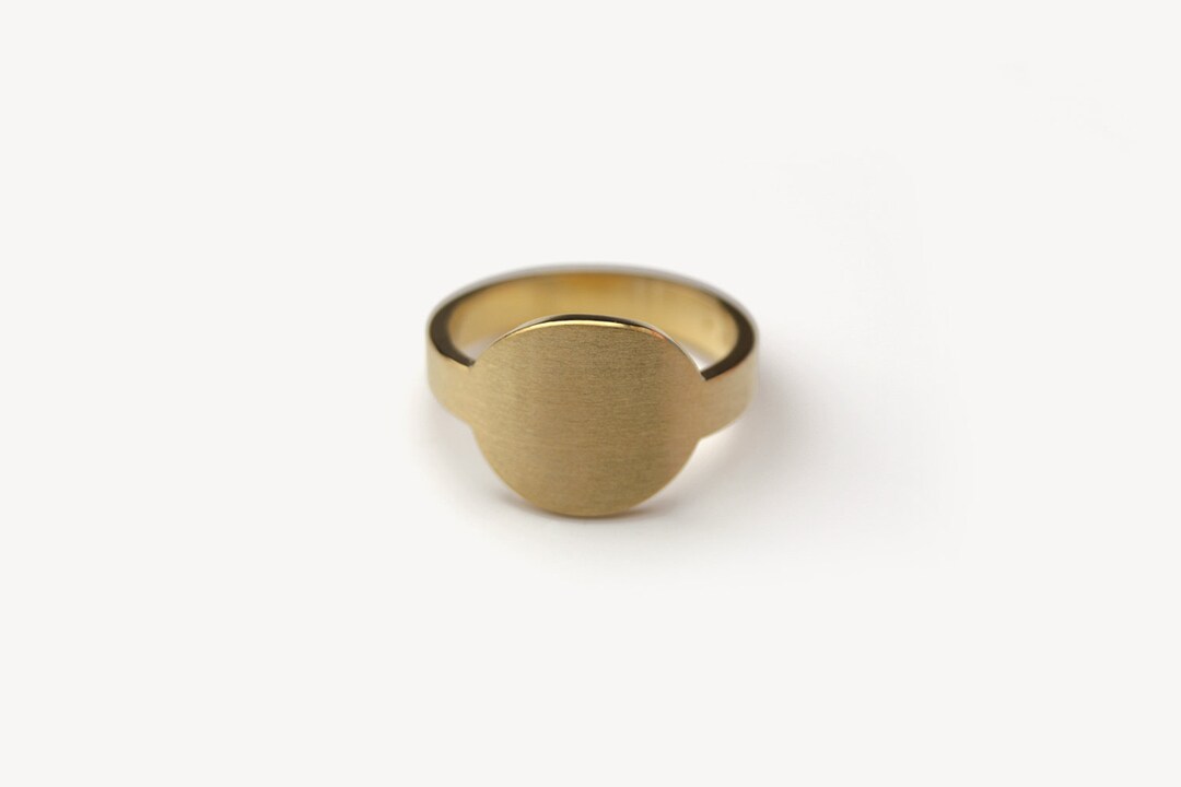 Round Signet Ring Silver Goldplated Rosegoldplated, Minimalistic Signet ...