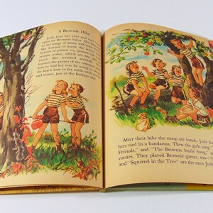 Brownie Scouts, Vintage 1960s Little Golden Book, Written by Lillian ...