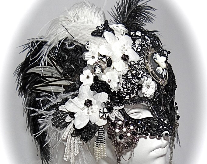 Black & White Papillon Masquerade Mask Masquerade Ball MA-103 - Etsy