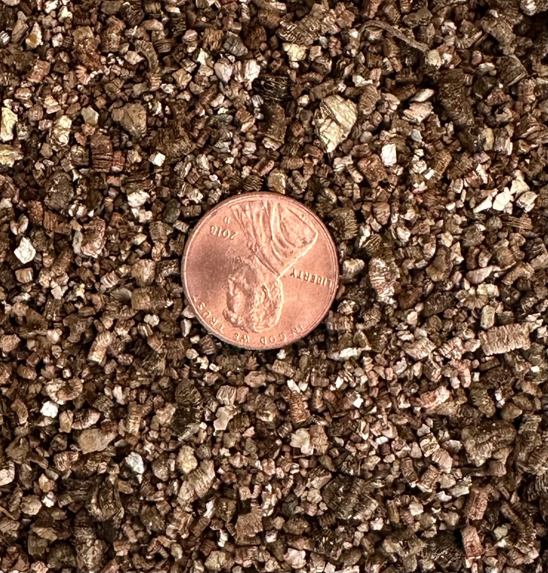 Cali-bon Japanese Shohin Vermiculite for Seedling, Cutting, Cactus ...