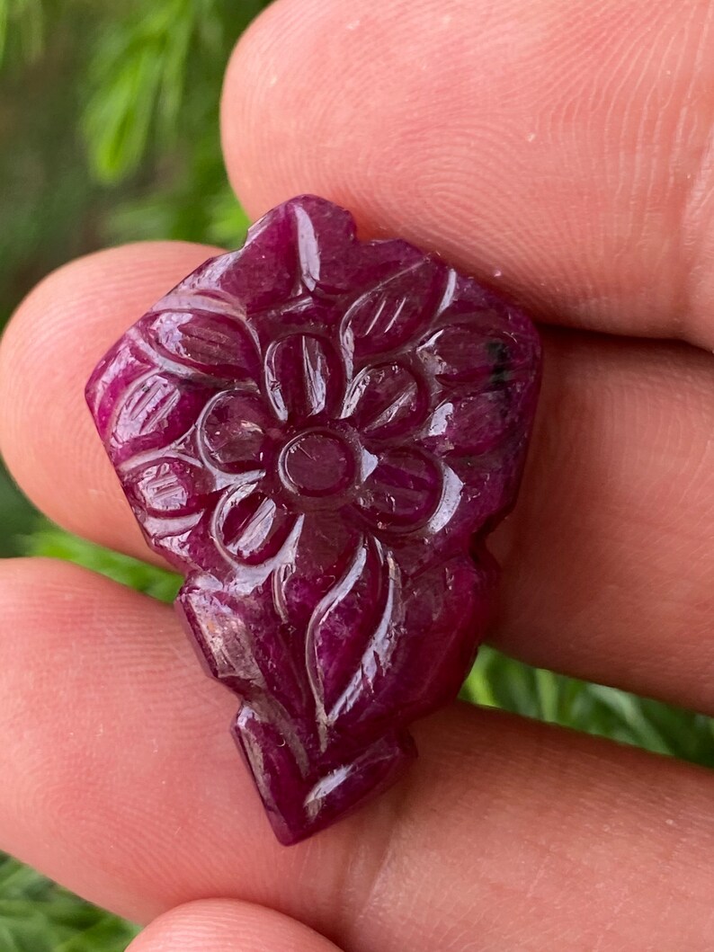 Dazzling Very Rare Huge Size Natural Ruby Handmade Flower Carving ...