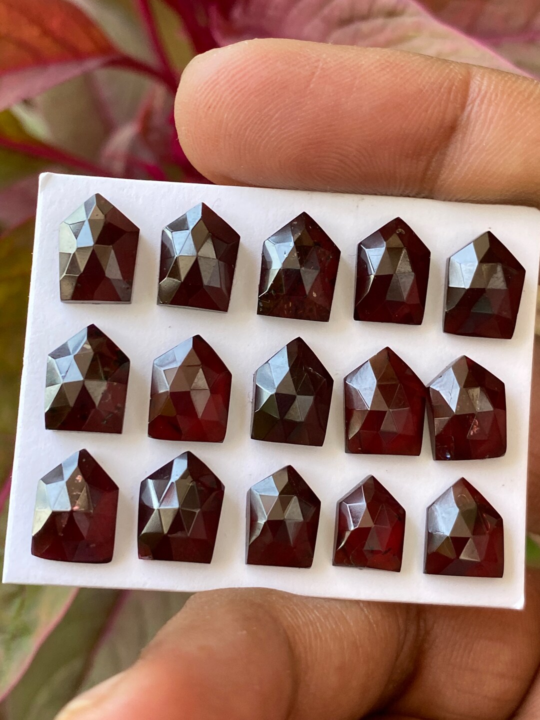 Gorgeous Rare Red Garnet Geometric Gate Wt 60 Cts Pcs 15 Size 9x7-10 ...