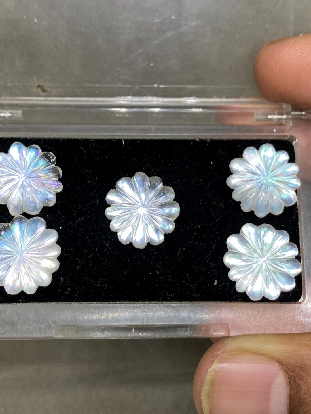 Rare High Quality Mother of Pearl and Crystal Doublet Flower Carving ...