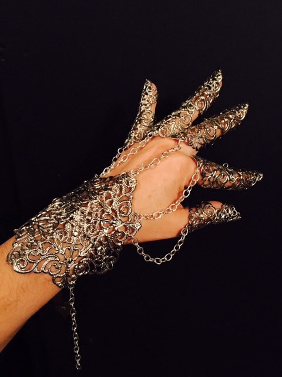 Shield Glove Bracelet and Claw Ringsarmor Bracelet5 Finger - Etsy