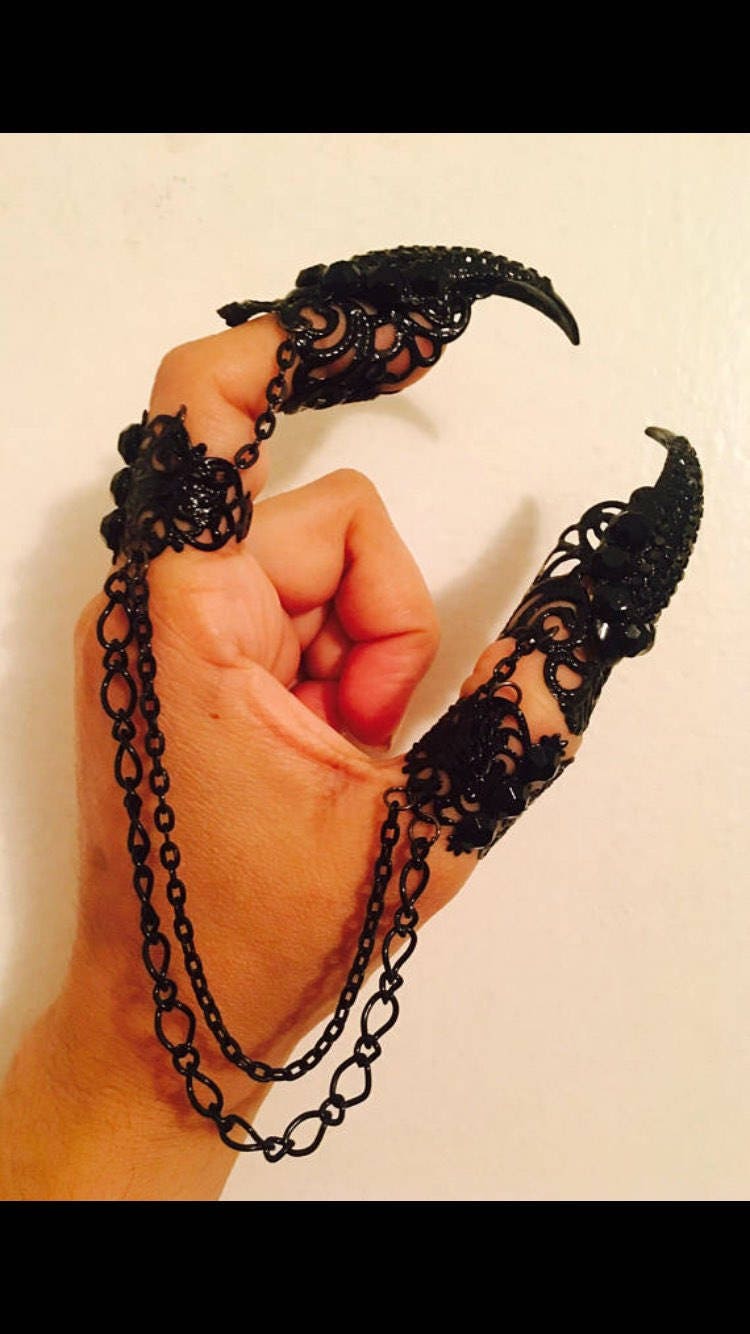Dark witch chained claw ringsblack clawsnail tipsnail | Etsy