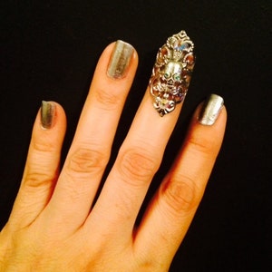 Skull Claw Ring,finger Tip or Nail Claw Made With a Vintage Style ...