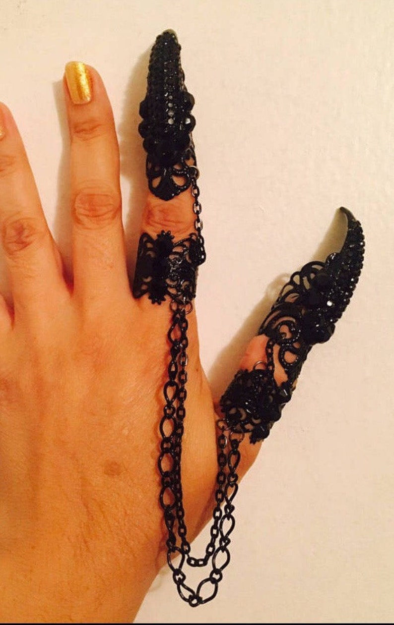 Chained Crystal Claw Ringsblack Clawsnail Tipsnail - Etsy