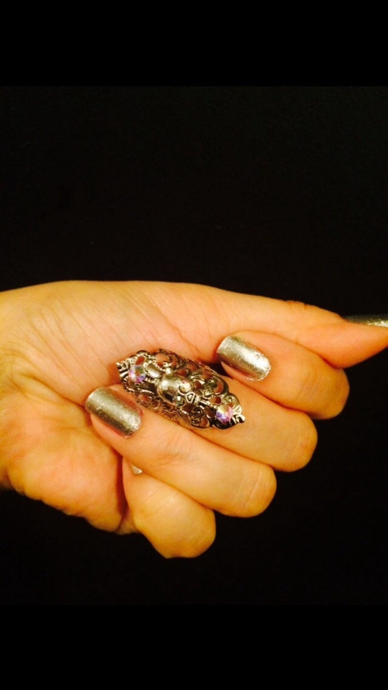 Skull Claw Ring,finger Tip or Nail Claw Made With a Vintage Style ...
