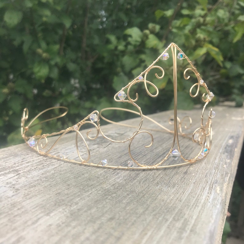 Aurora Princess Tiara: Gold Wire Crown With Crystals - Etsy