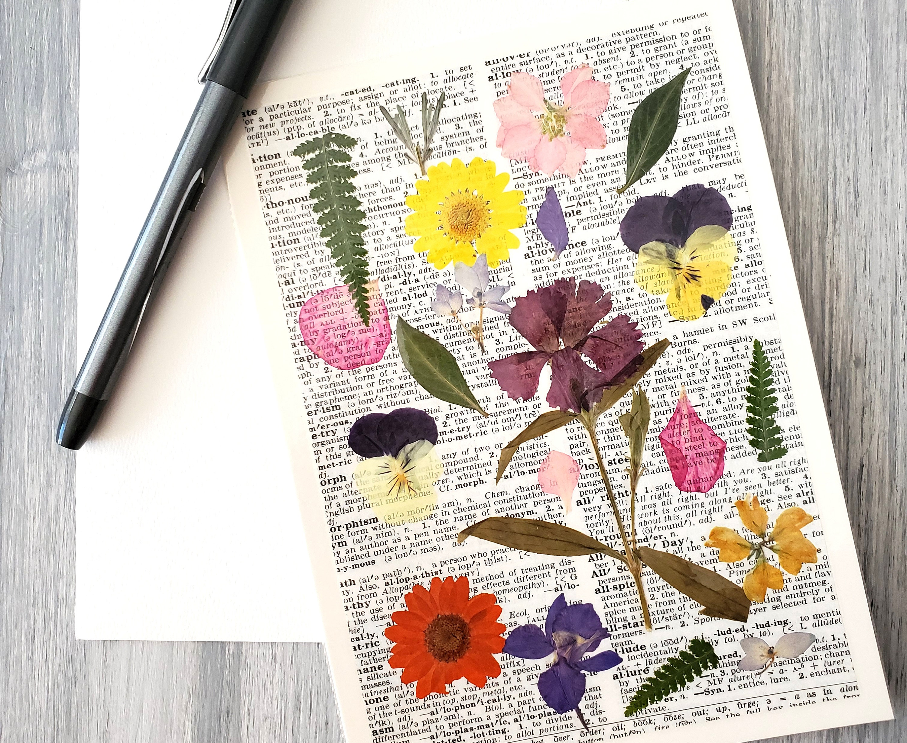 PRESSED FLOWER CARD Real Pressed Flowers Handmade Spring - Etsy