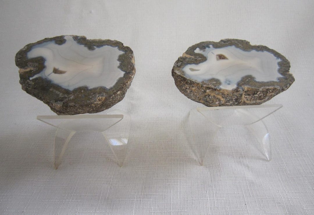 Pair of Geodes With Lucite Display Stand - Etsy