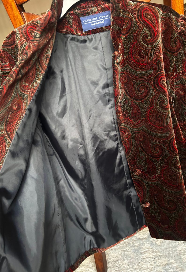 Vintage Burgundy Velvet Paisley Jacket – Catherine Stewart 90s ...