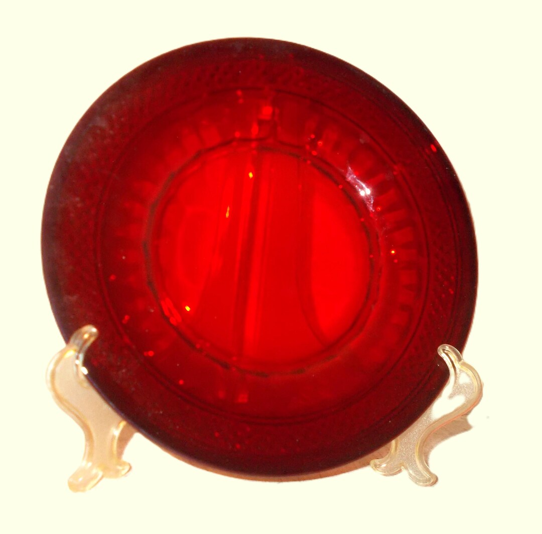 Vintage Viking Ruby Red Glass Mount Vernon Plates Set of 4 – Diamond ...