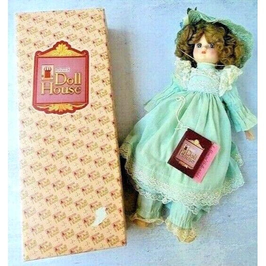 1984 Schmid Doll House 560-002 Porcelain Musical Doll 17" Vintage ...