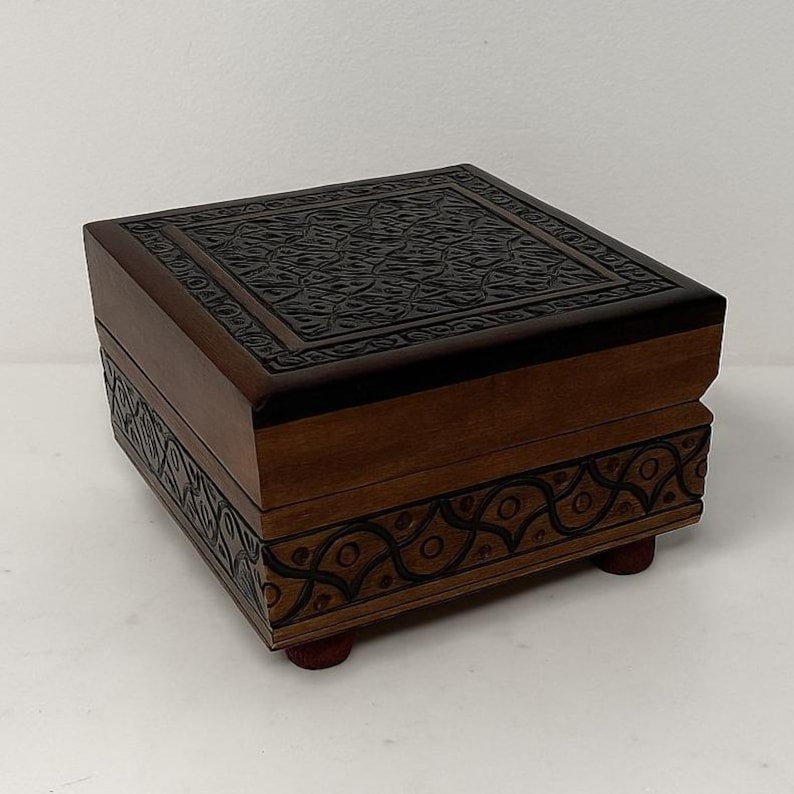 Vintage Carved Wooden Box Made in Poland – Footed Jewelry Trinket Chest ...