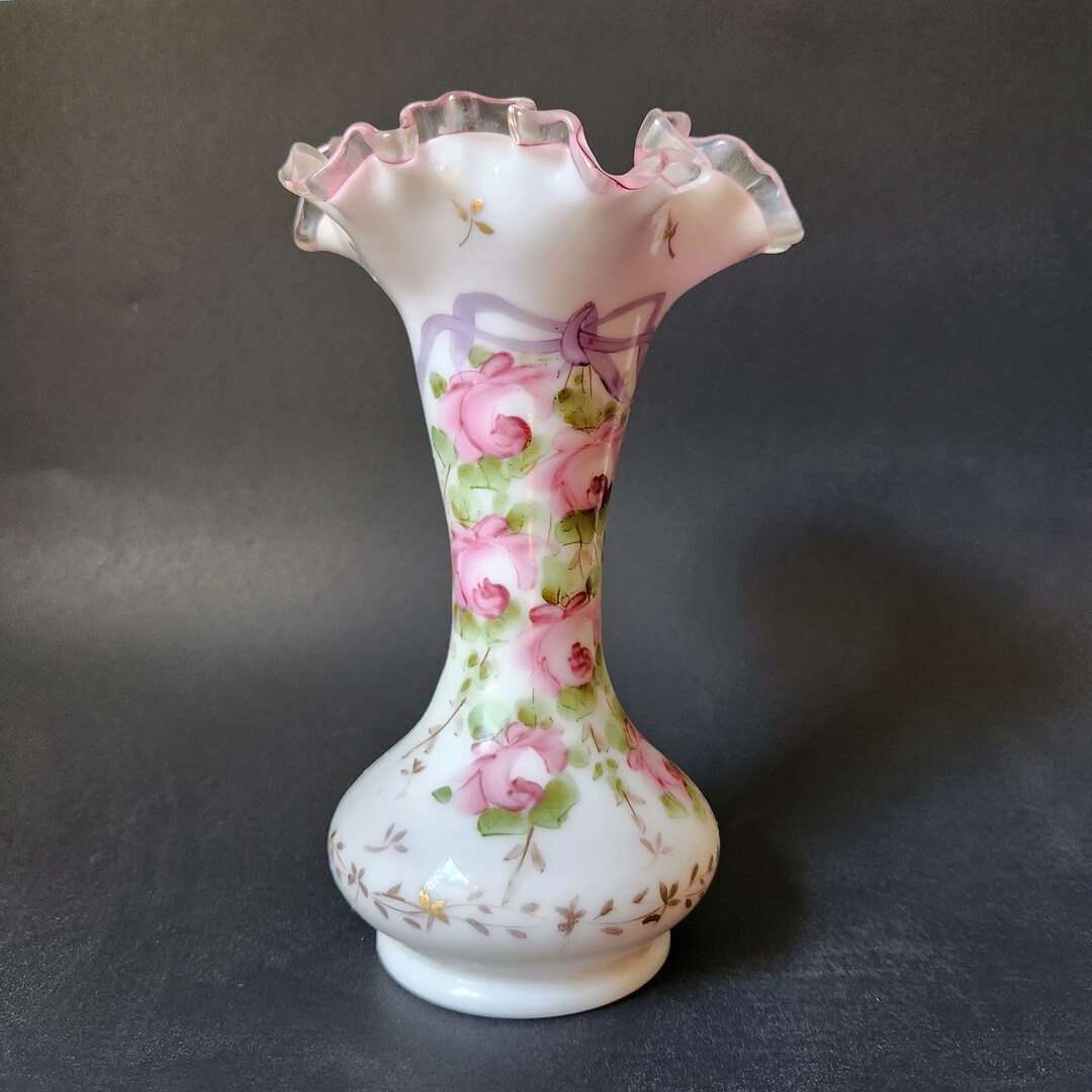 Fenton Charlton Pink Cased White Milk Roses Vase Ruffled Silvercrest ...
