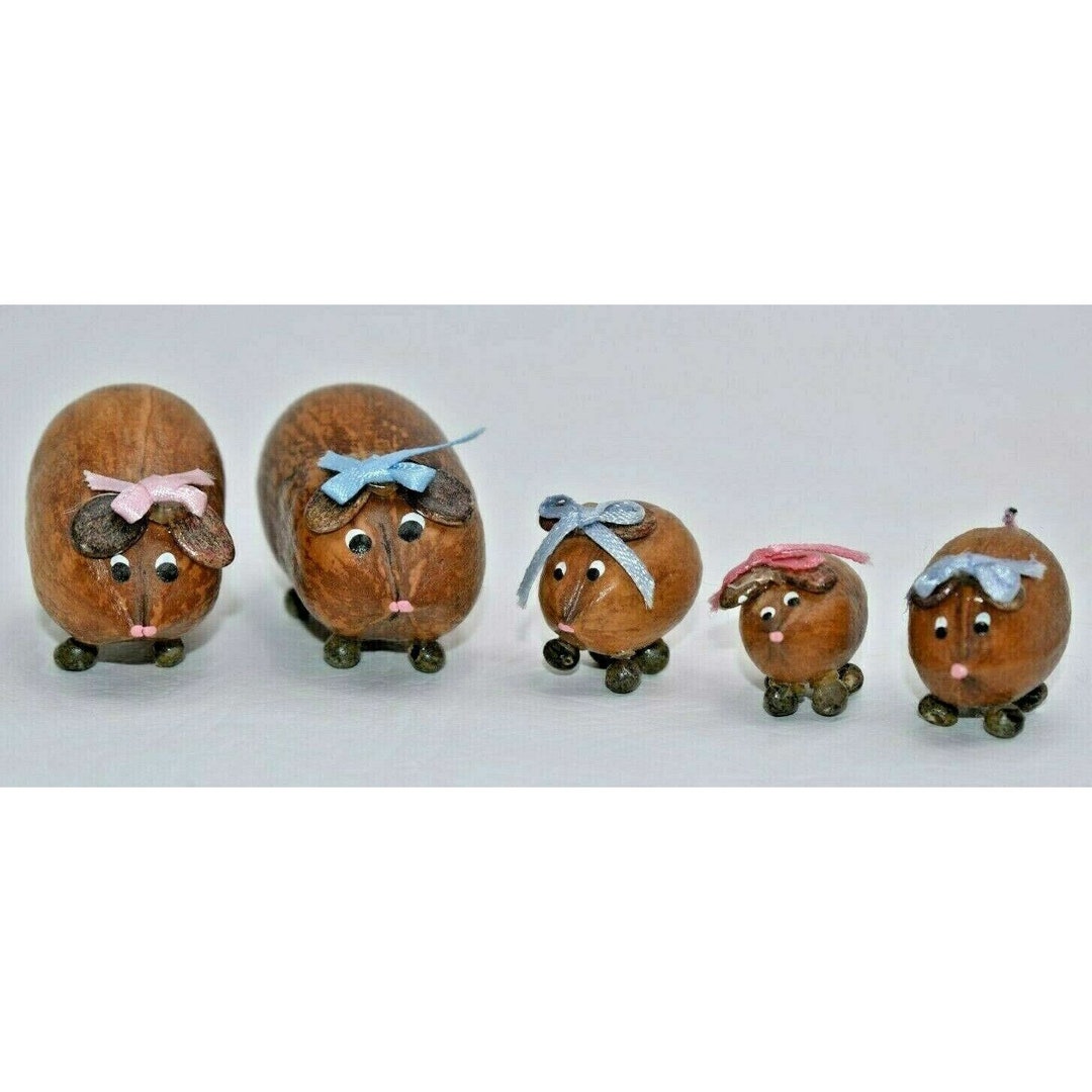 Vintage Hand Carved Detailed Wooden Wood Pigs Pig Figurines Miniatures ...