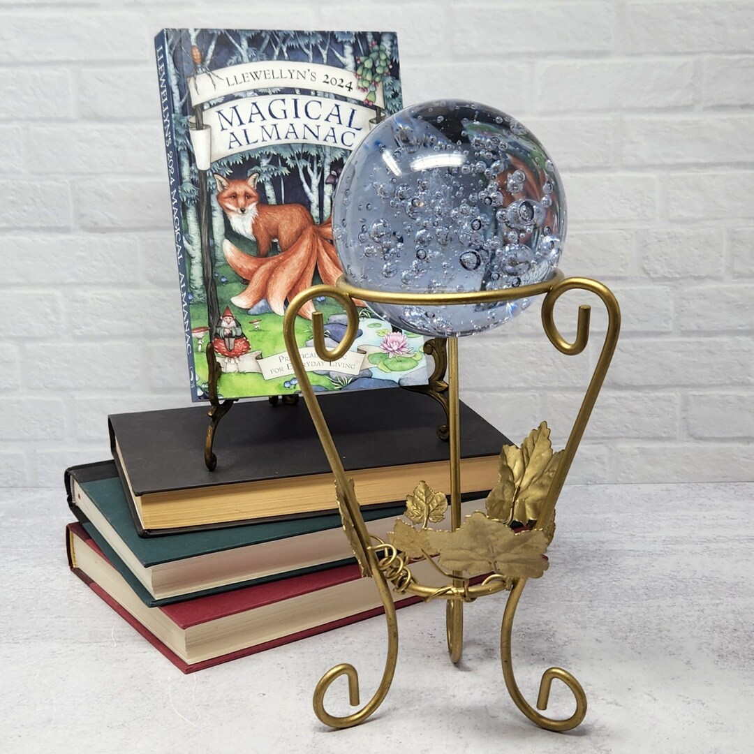 Vintage Gold Metal Ivy Leaf Sphere Crystal Ball Stand, Orb Stand ...