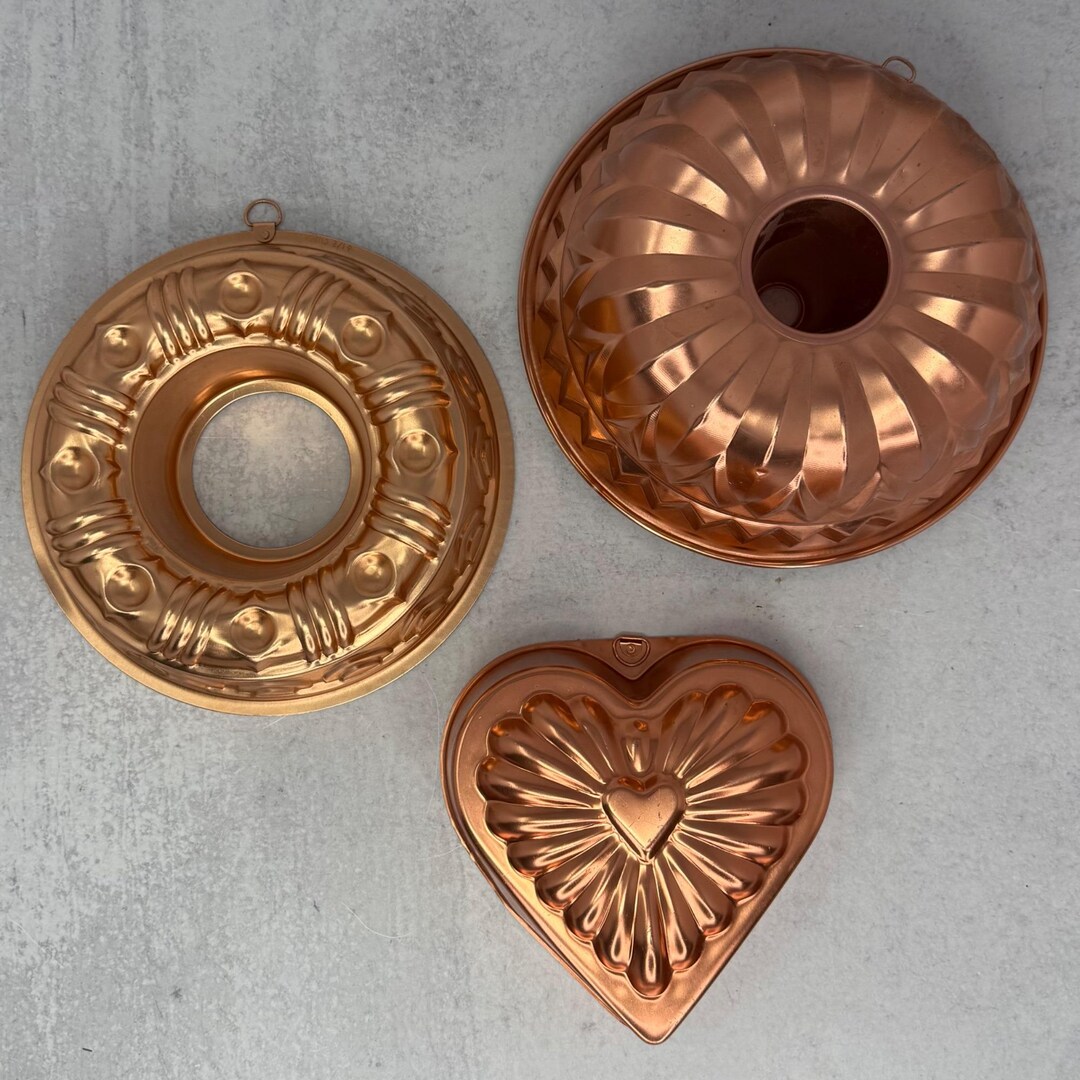 Set of 3 Vintage Copper Gelatin Molds Circle, Bundt Cake, Heart, Mirro ...