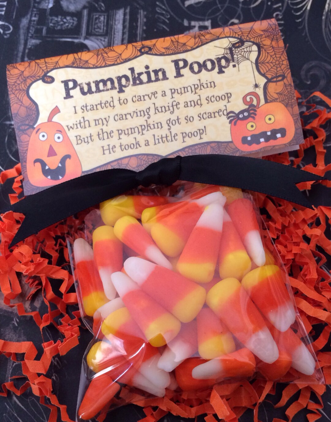 Halloween Candy Treat Bag Favors With Decorative Bag Topper Pumpkin ...