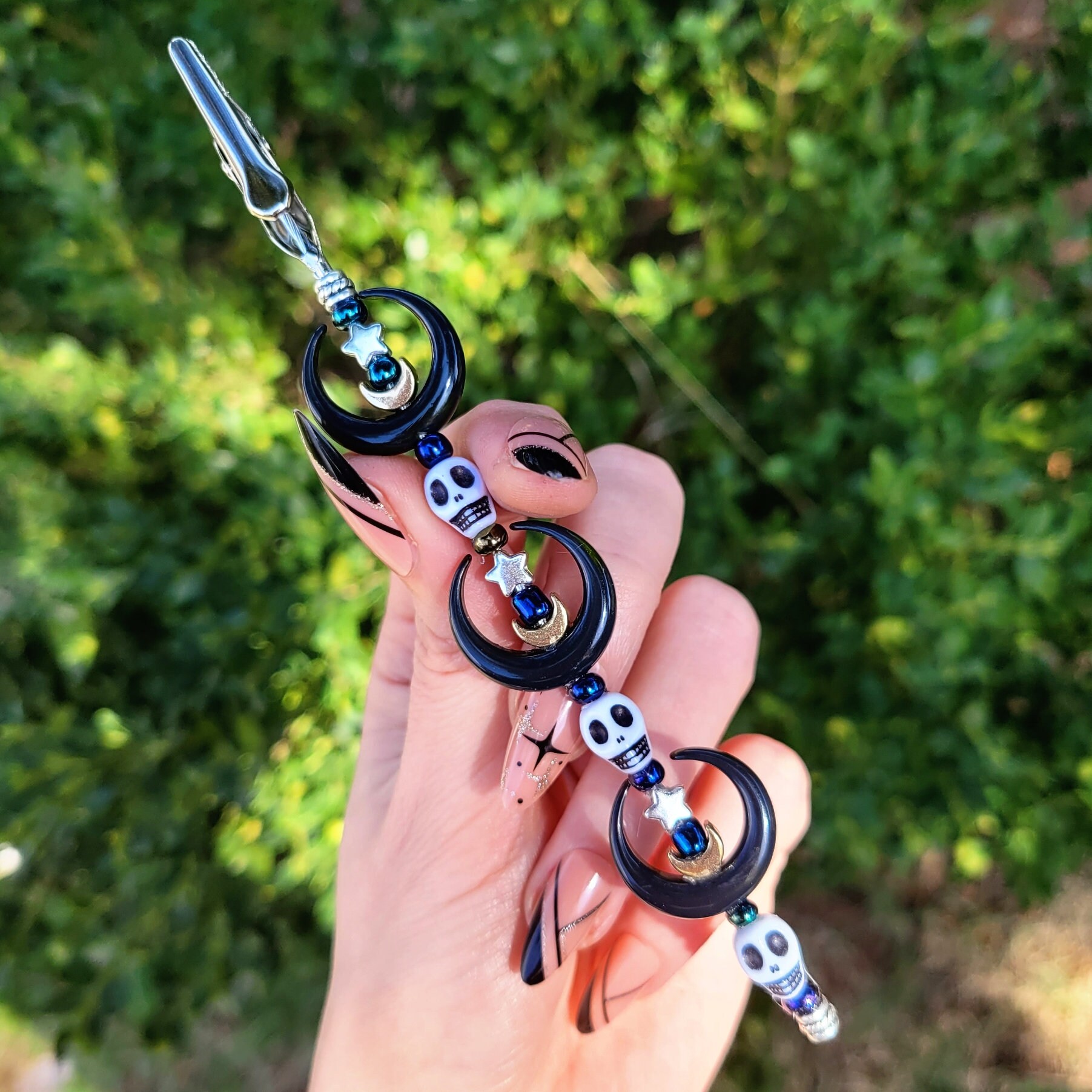 Unique Skull, Moon and Stars Credit Card Clip ATM Grabber Bracelet ...