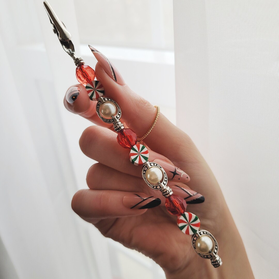 Christmas Candy and Snowflake Smoke Wand ATM Grabber Bracelet Helper ...